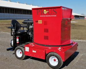 Picus Self-Propelled Straw Choppers | Square & Round Bale, Hydrostatic